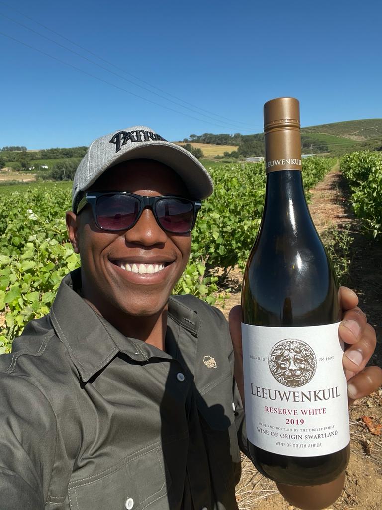 Volg Doccie – Doccie Shields