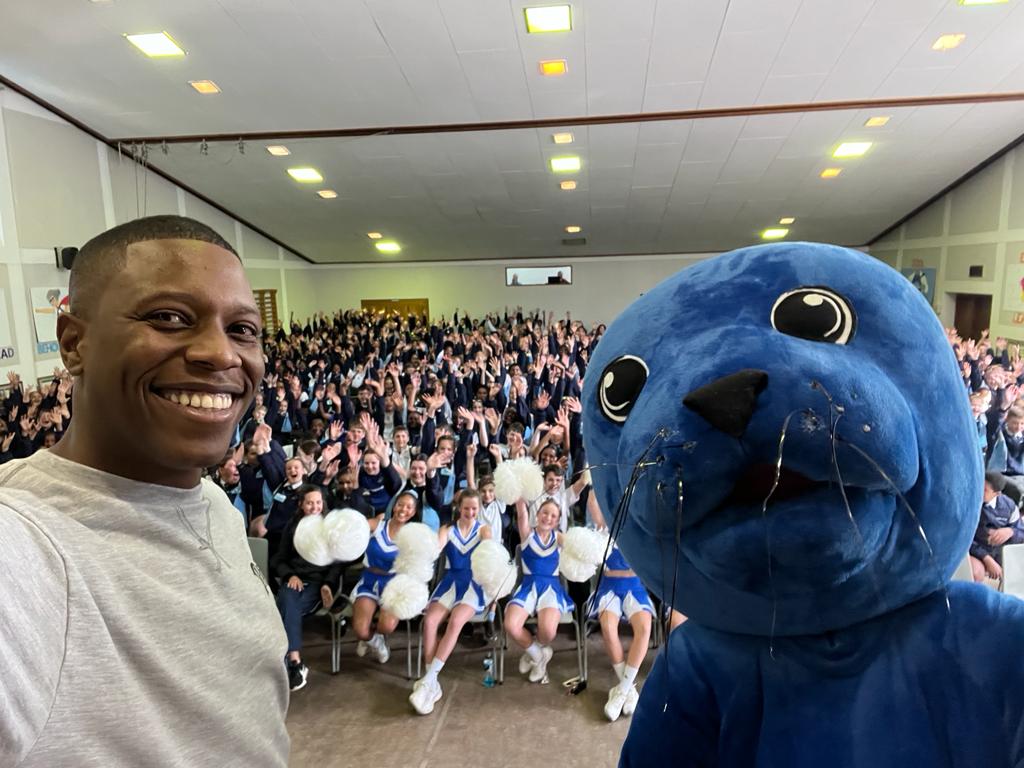 Volg Doccie – Doccie Shields